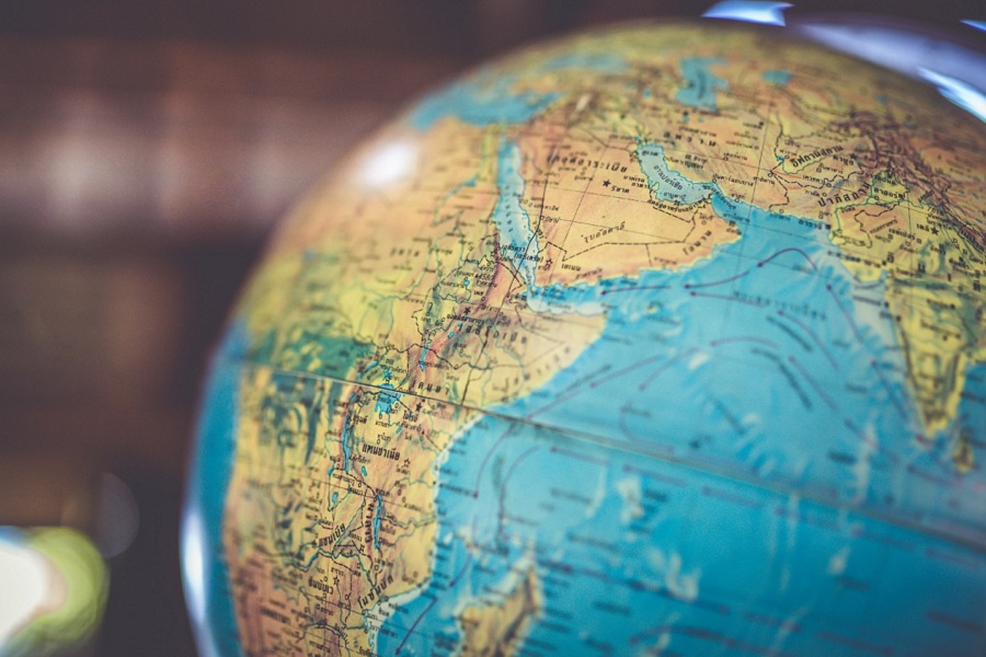 Học Địa lý để làm nghề gì - Review ngành Địa lý học 2023